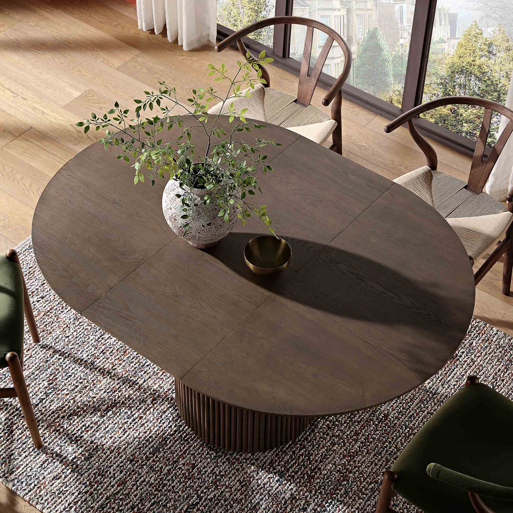 Maru Round 4-6 Seater Extending Oak Pedestal Dining Table, Silver Oak ...