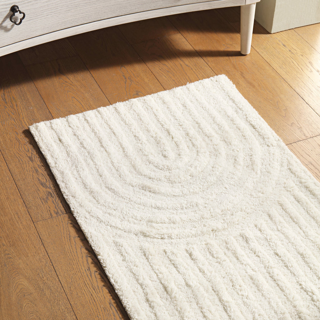 Geo Curve Cream Hand Tufted New Zealand Wool Runner | daals.com