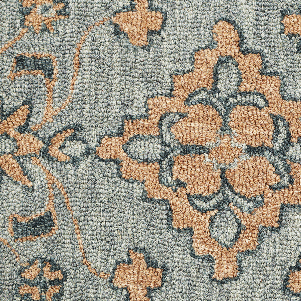 Savana Traditional Hand Tufted Wool Rug | daals.com